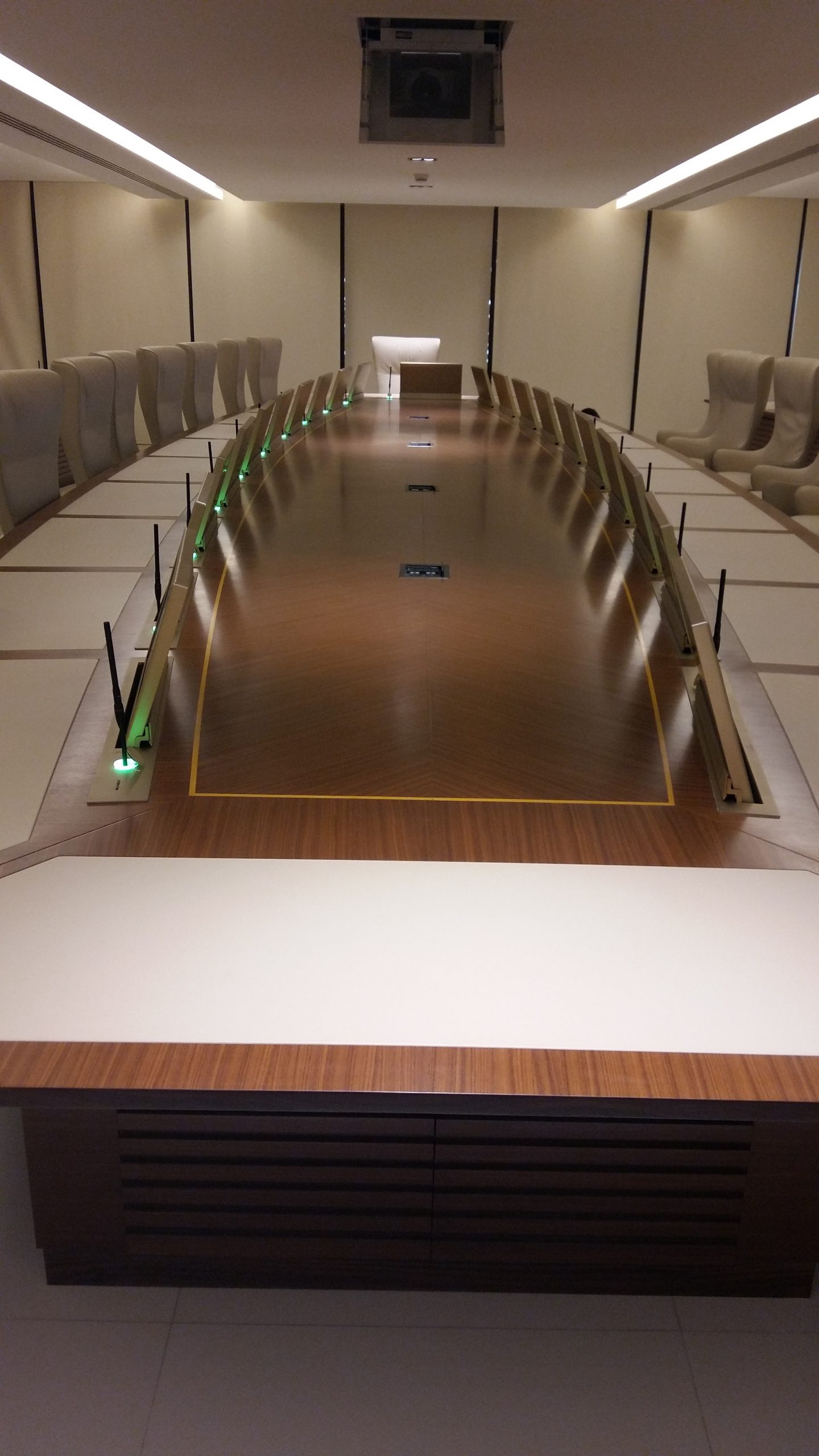 High end VIP meeting room in Doha, Qatar - Arthur Holm