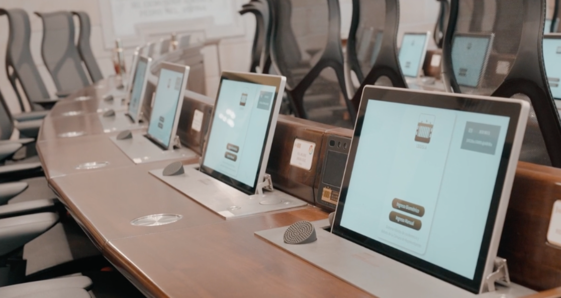 2023 INAVATION AWARDS - Arthur Holm