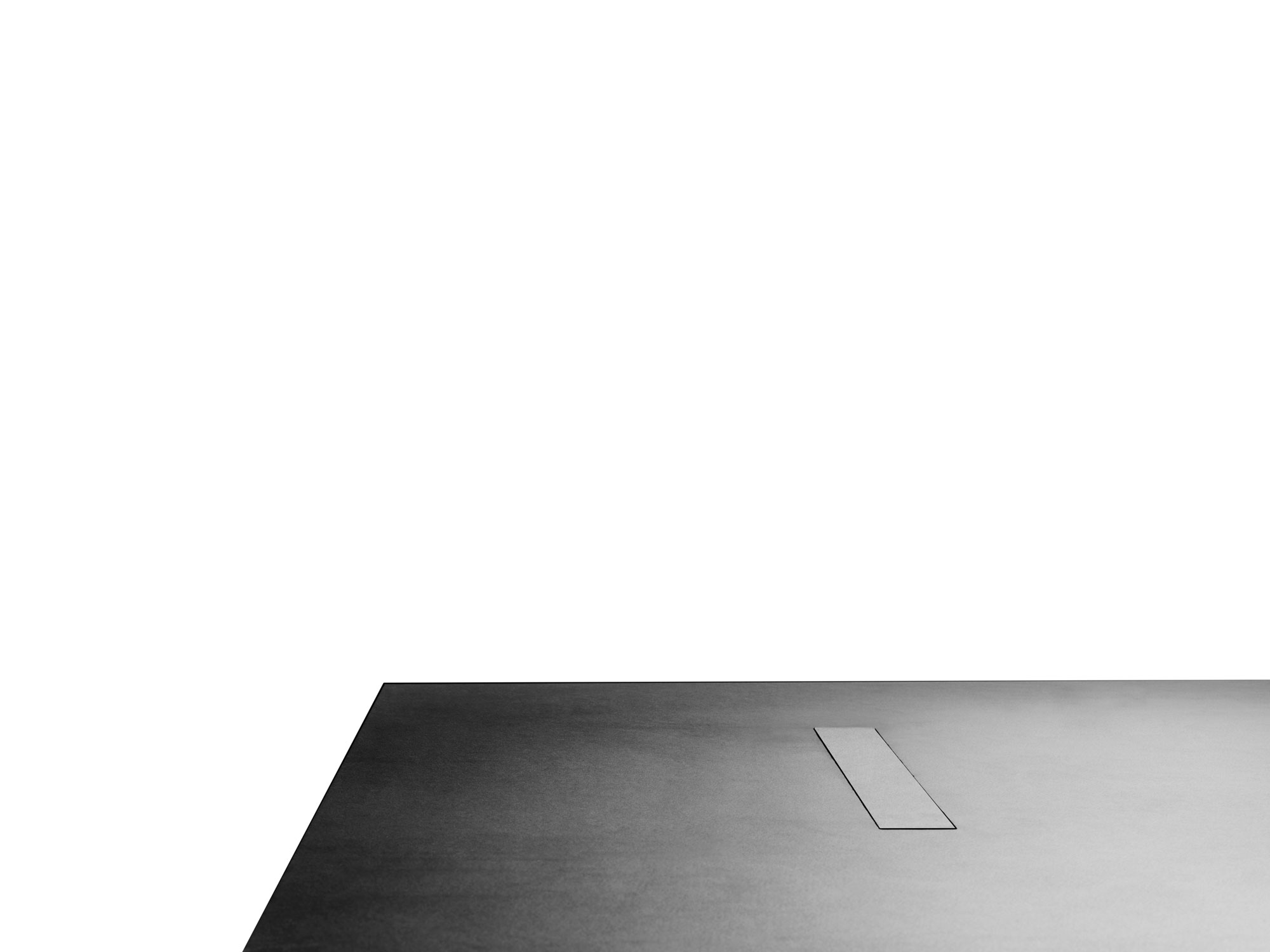 Motorized Monitor with Veneered Hatch - DB3 | Arthur Holm