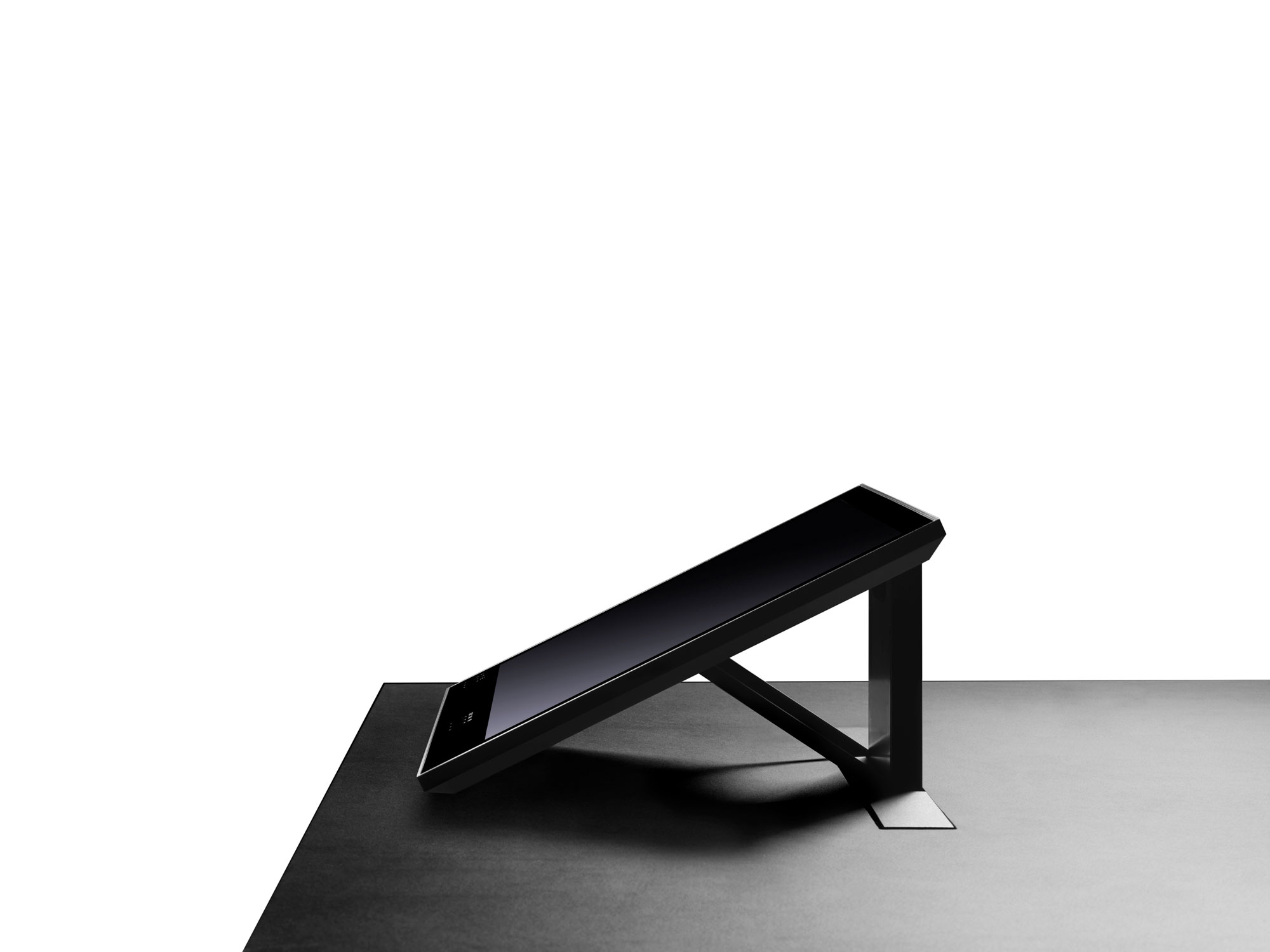 Motorized Monitor with Veneered Hatch - DB3 | Arthur Holm