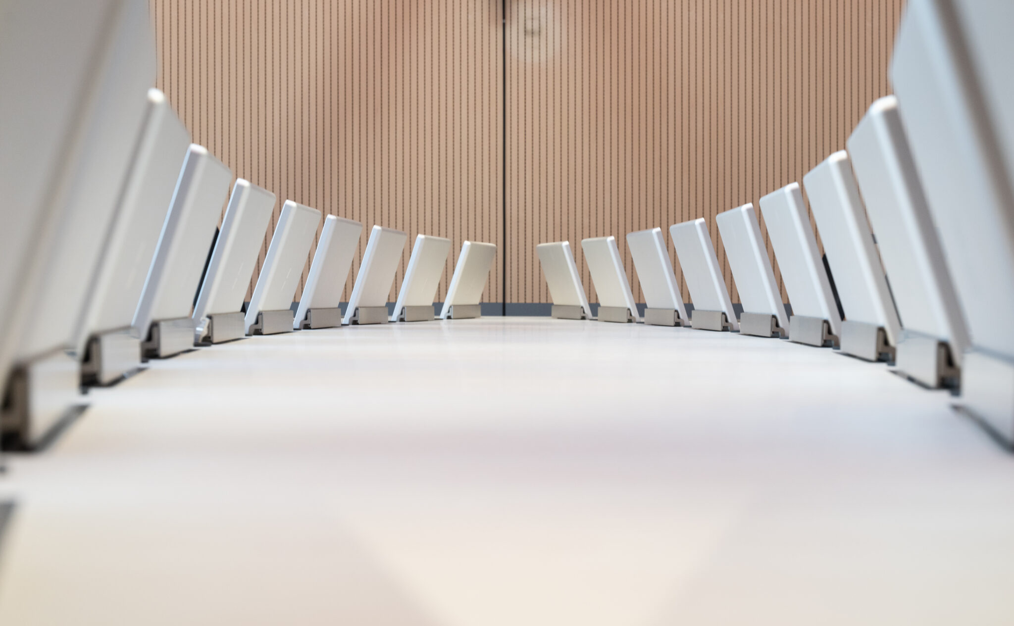 Arthur Holm retractable monitors at the Heart of Sparkasse Gotha’s ...